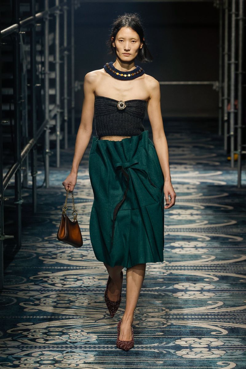 Prada F/W 25 Show (Prada)