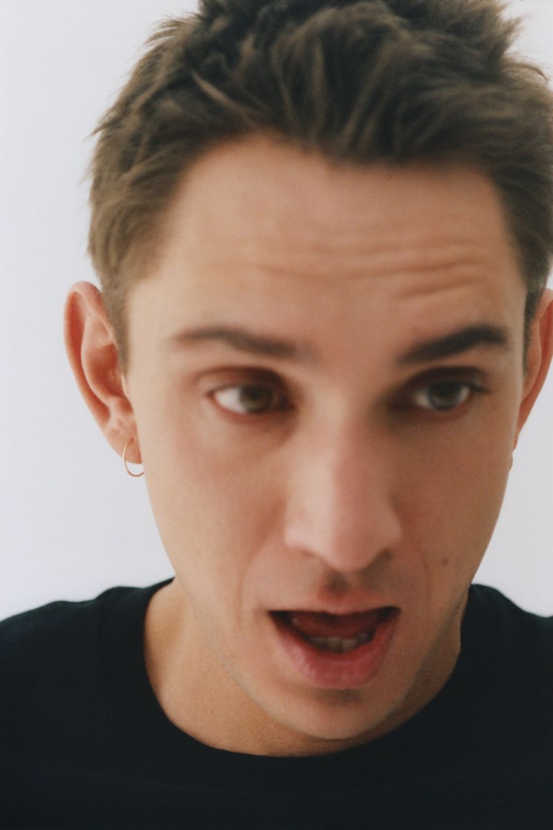 Oliver Sim (Beat Magazine)