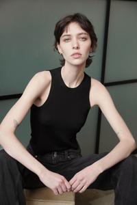 Shelby Smith - Model Profile - Photos & latest news