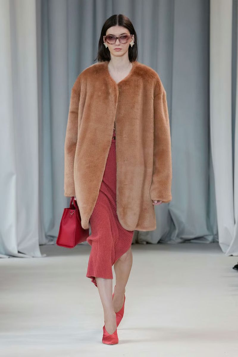 Laura Biagiotti F/W 25 Show (Laura Biagiotti)