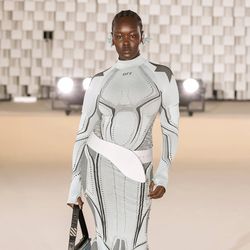 Ajok Daing - Model Profile - Photos & latest news