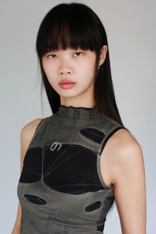 Huan Zhou - Model Profile - Photos & latest news