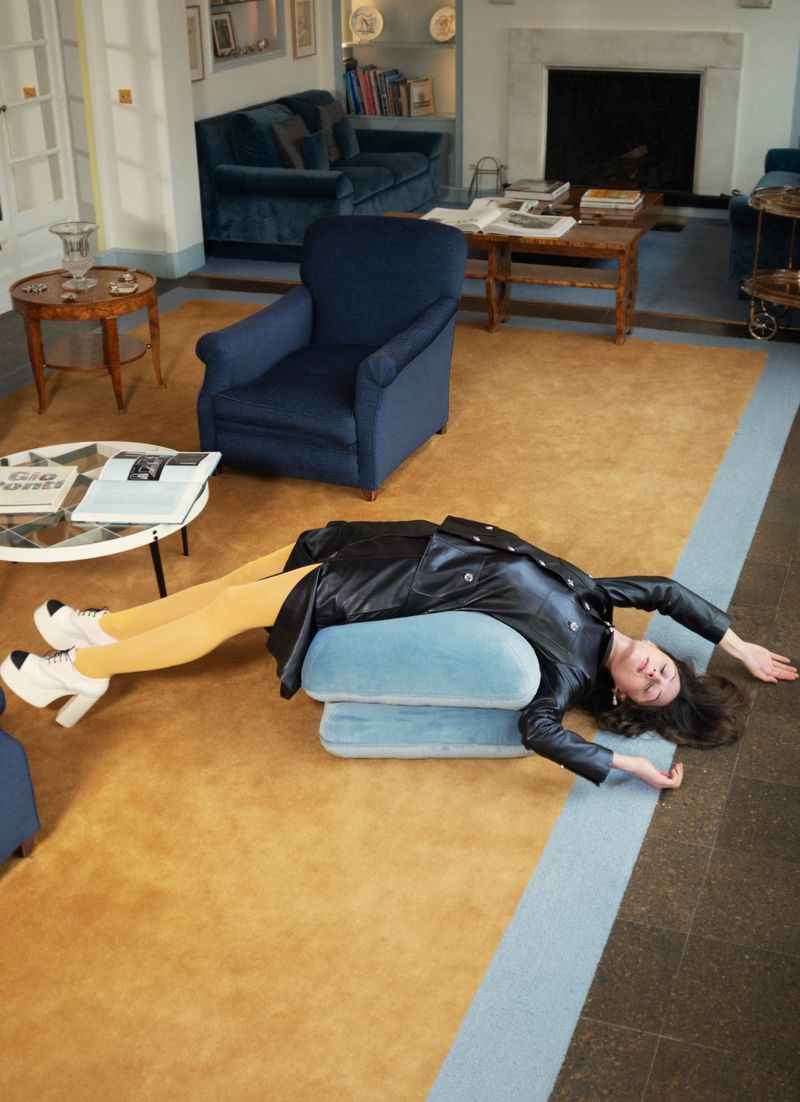 Chanel: Left Of Centre (10 Magazine Deutsch)