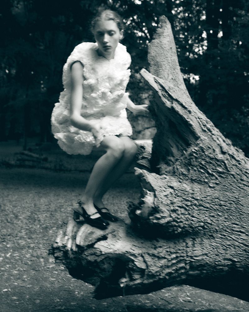 THE HEATH BY OLIVER WEBB (Portrait)
