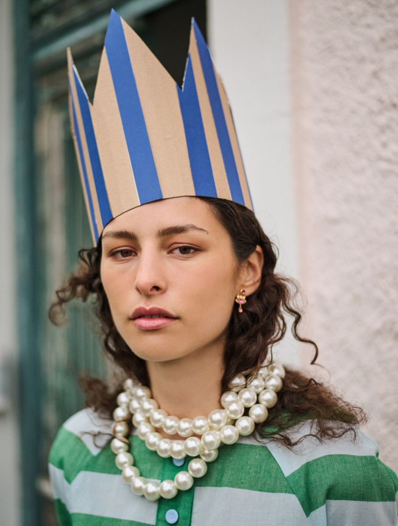 Stripes. (Vogue Greece)