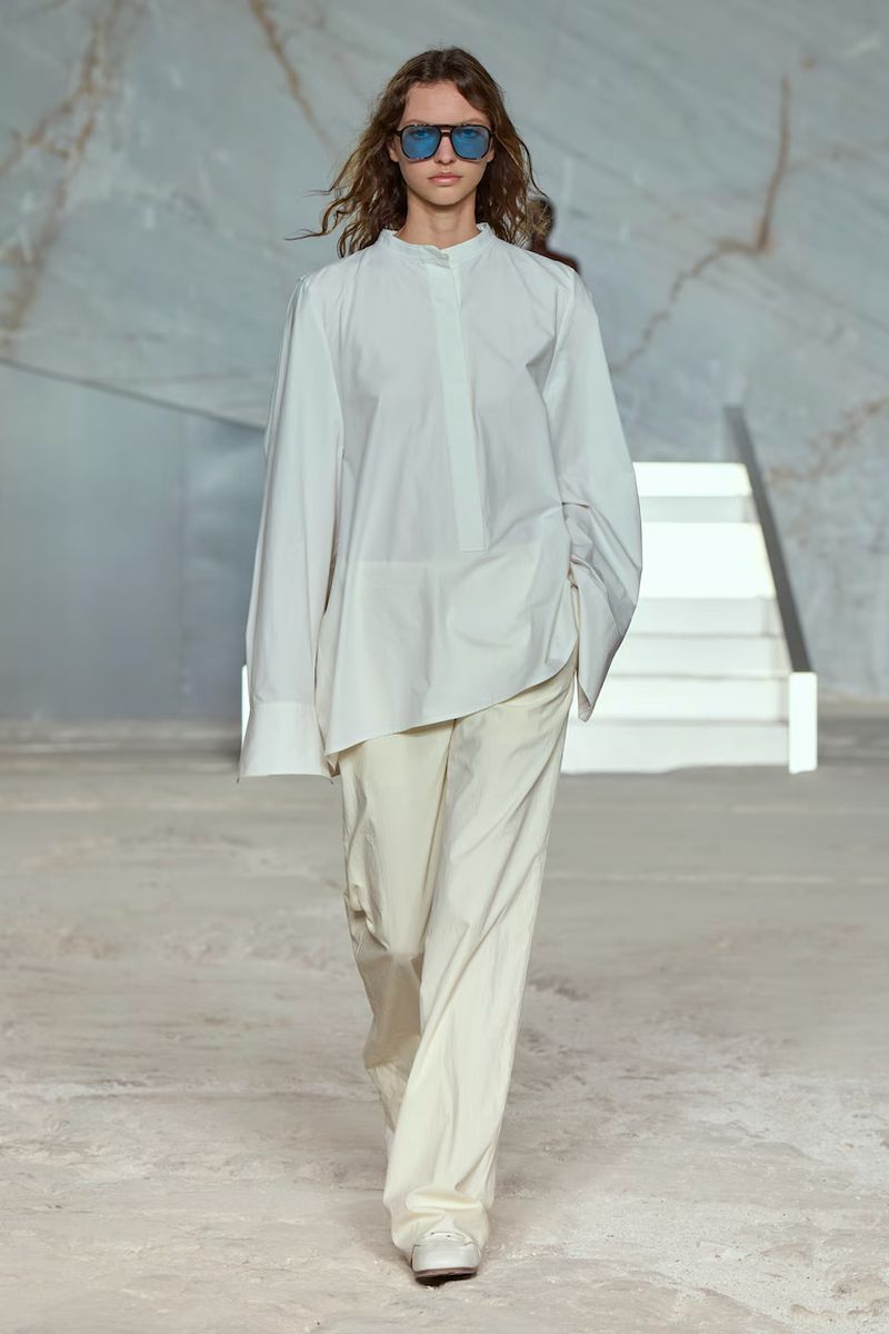 COS S/S 25 Show Athens (COS)