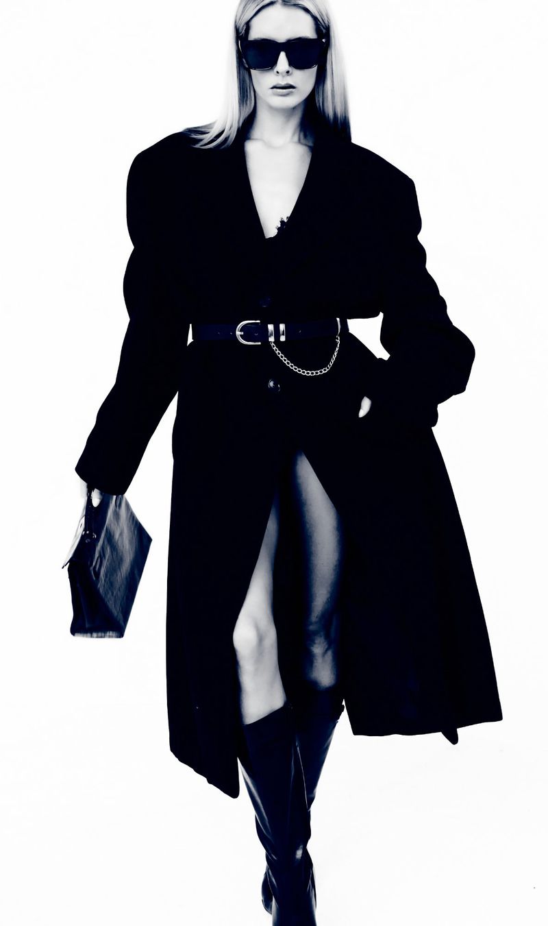 Studio Portraits with Emily Fay (Portrait)