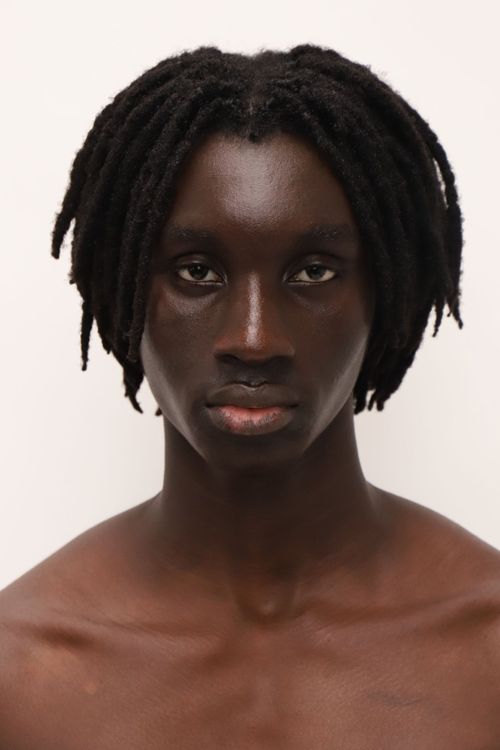 Babakar Ndiaye - Model - detail by people