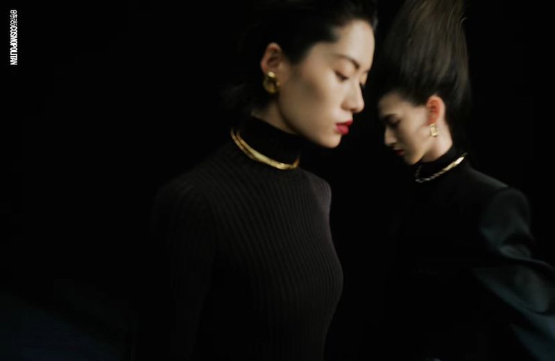 Photography by XIAOWEI XU (Cosmopolitan China)