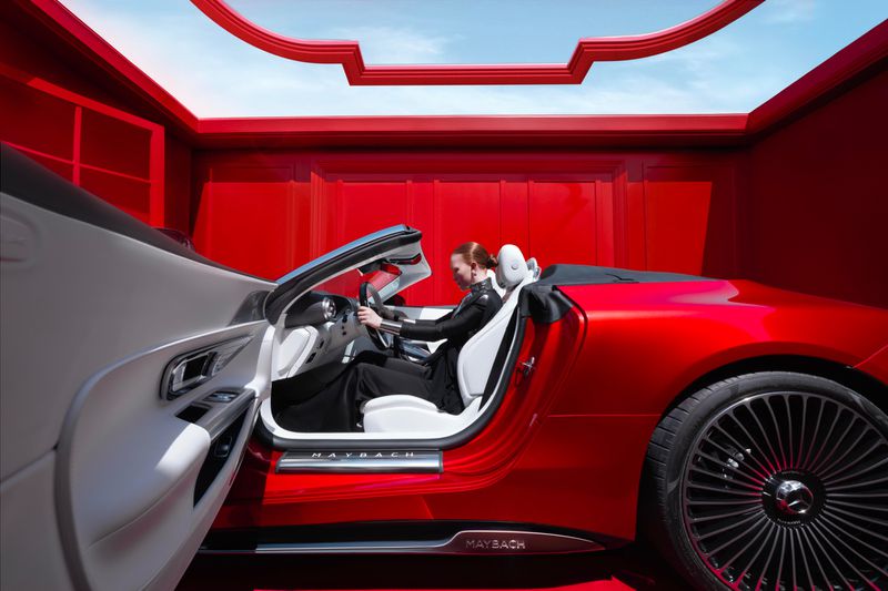 Mercedes-Maybach Grand Opening Campaign 2025 (Mercedes Benz)