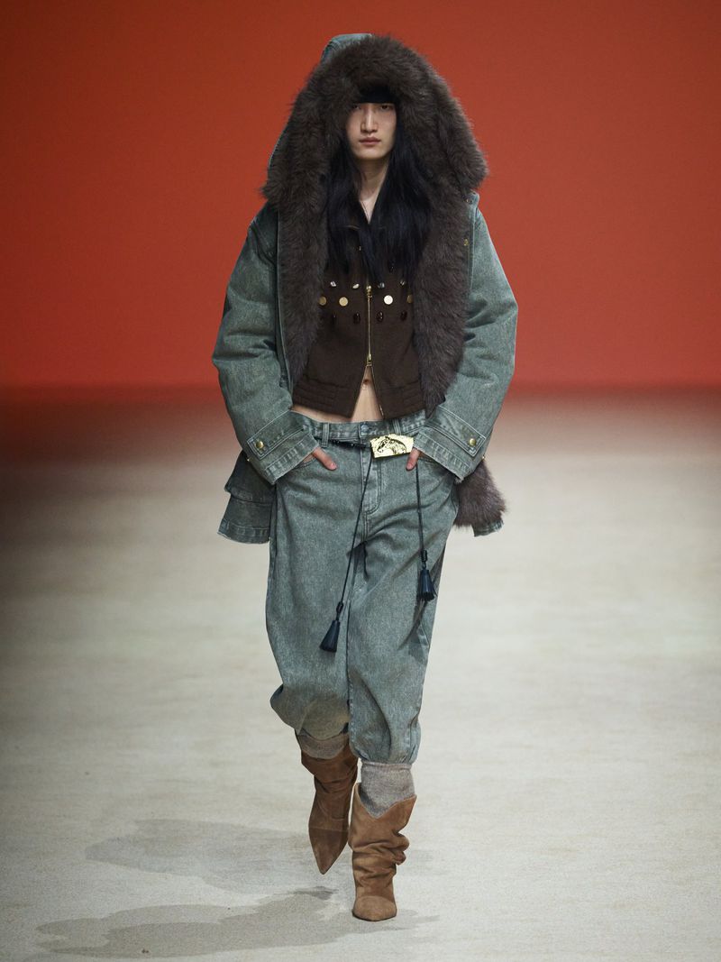 Xu Zhi F/W 25 Show Shanghai (Various Shows)