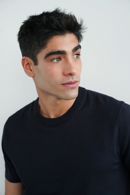 Francisco Escobar - Model Profile - Photos & latest news