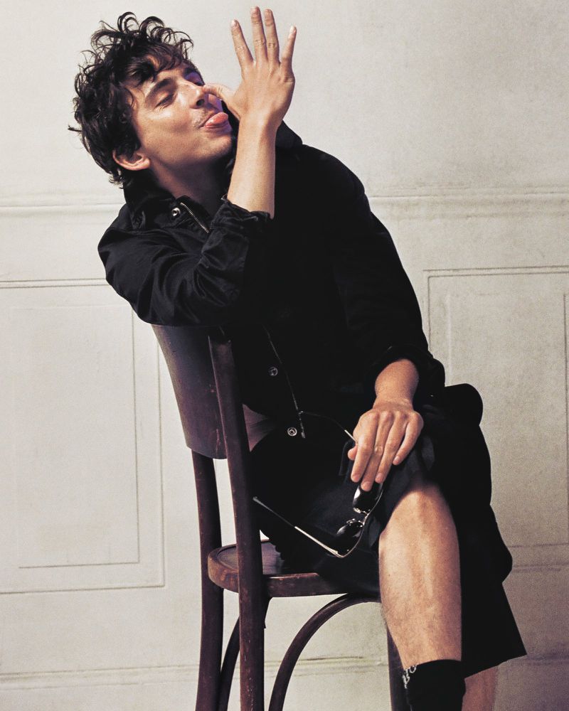 How Timothée Chalamet Became Bob Dylan (Rolling Stone)