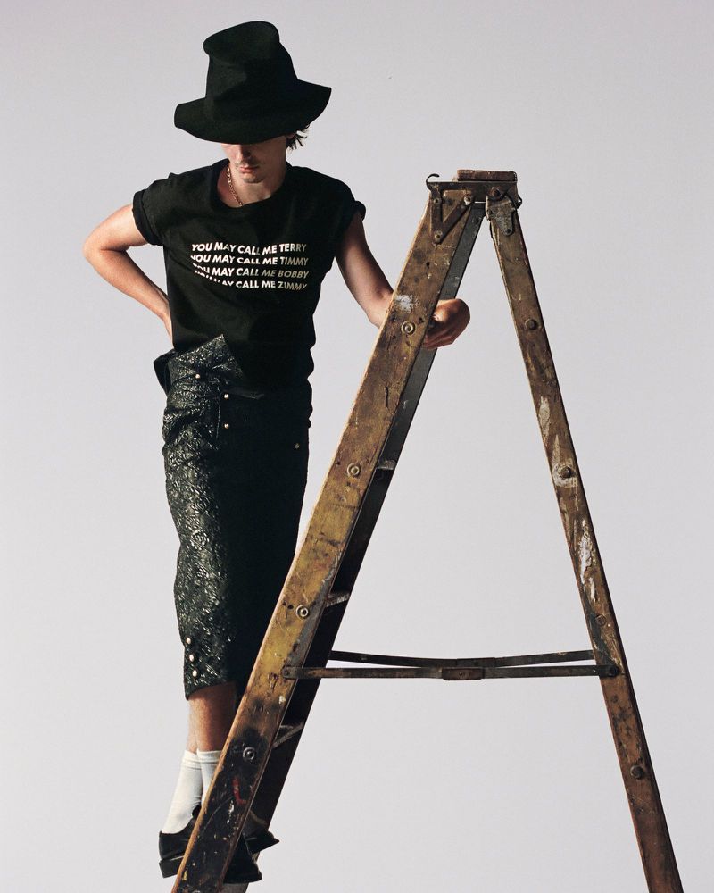 How Timothée Chalamet Became Bob Dylan (Rolling Stone)