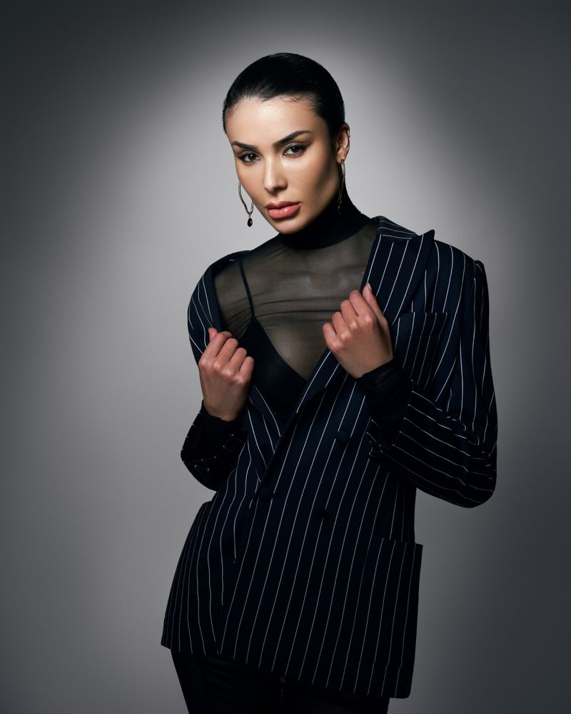 Sensually Daring (FHM)