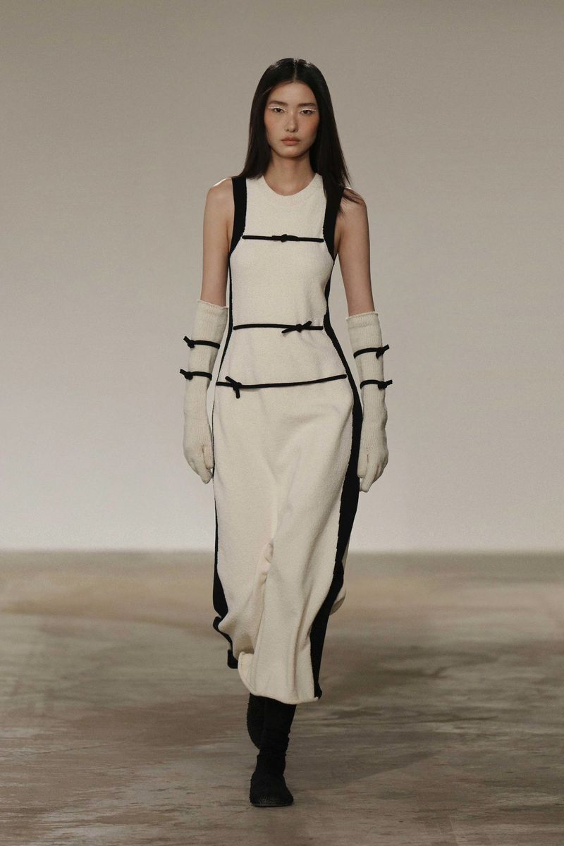 Swaying/Knit F/W 25 Show Shanghai (Various Shows)