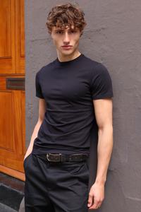 Oliver Robertson - Model Profile - Photos & latest news