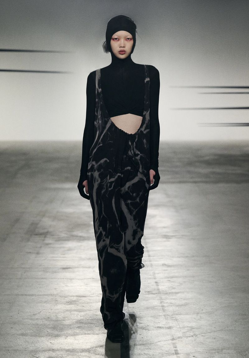 Oude Waag F/W 25 Show Shanghai (Various Shows)