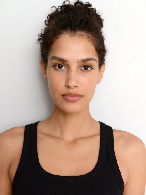 Astrid Duran - Model - detail by client