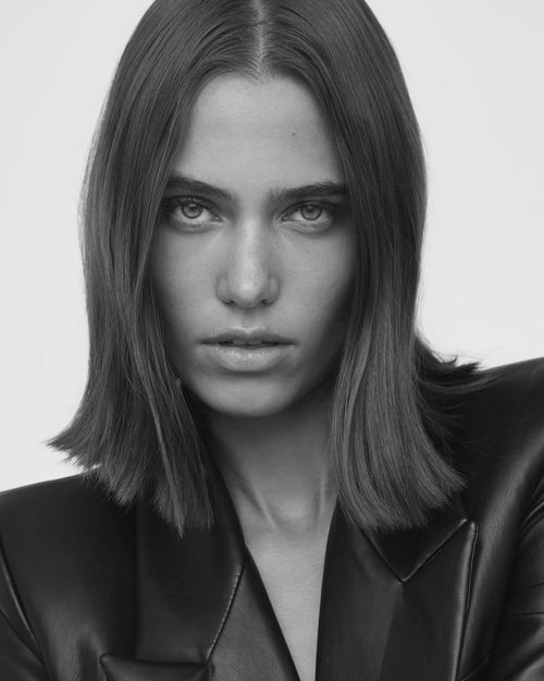 Erica Honing - Model Profile - Photos & latest news