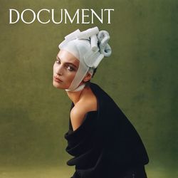 Bibi Breslin - Model Profile - Photos & latest news