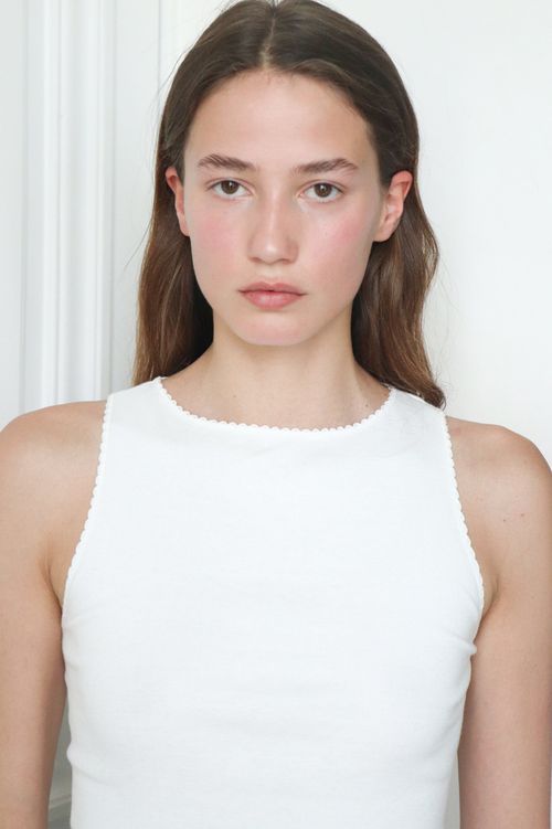 Lilou Herve - Model Profile - Photos & latest news