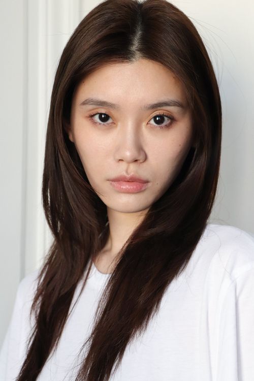 Ming Xi - Model Profile - Photos & latest news