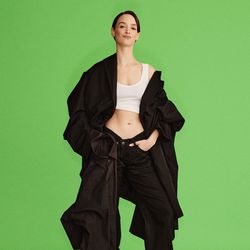Charlotte Le Bon - Actor Profile - Photos & latest news