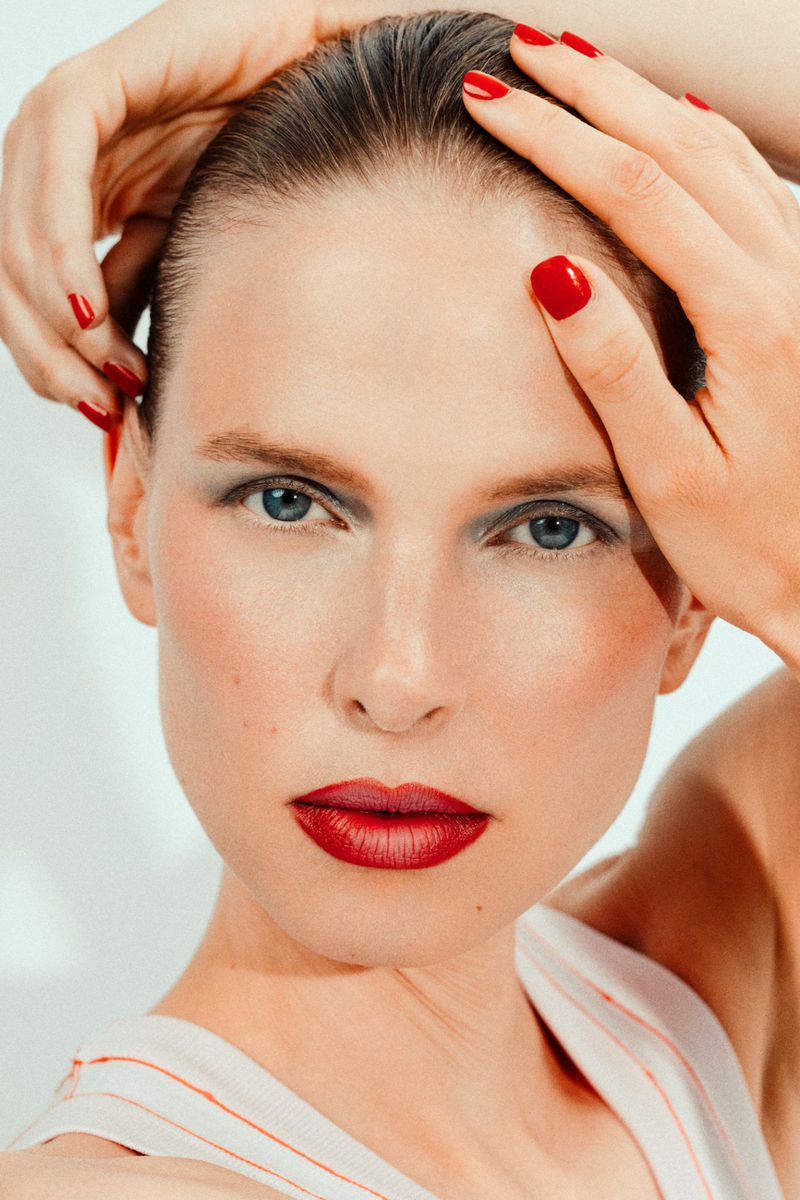 READ MY LIPS (Marie Claire Germany)