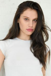 Meredith Mickelson - Model - detail by role