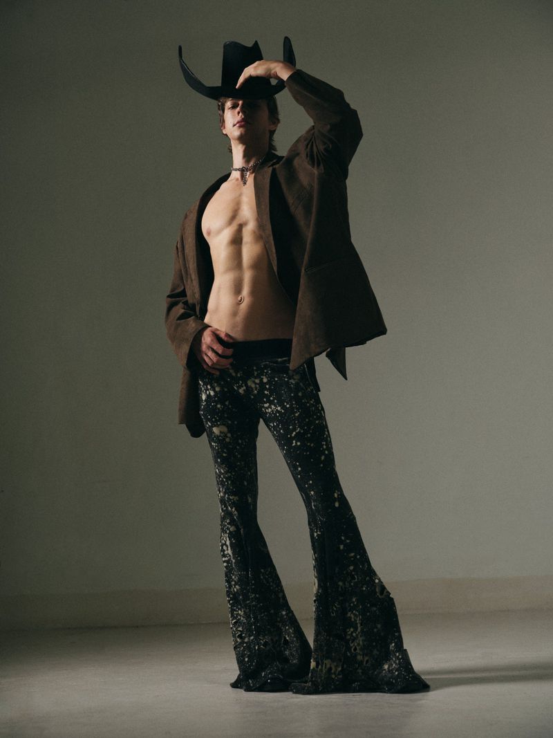 Mad as a Hatter by Francisco Ferrari (Sicky Magazine)