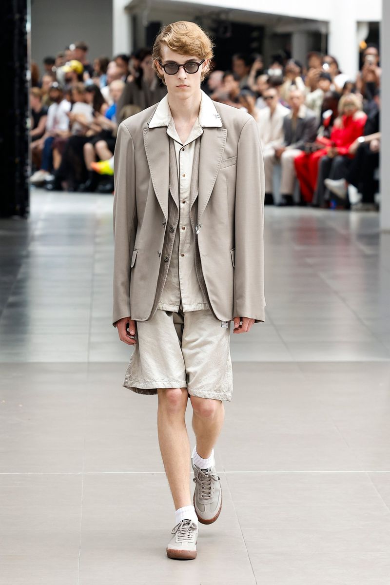 Maison Mihara Yasuhiro S/S 26 Show (Mihara Yasuhiro)