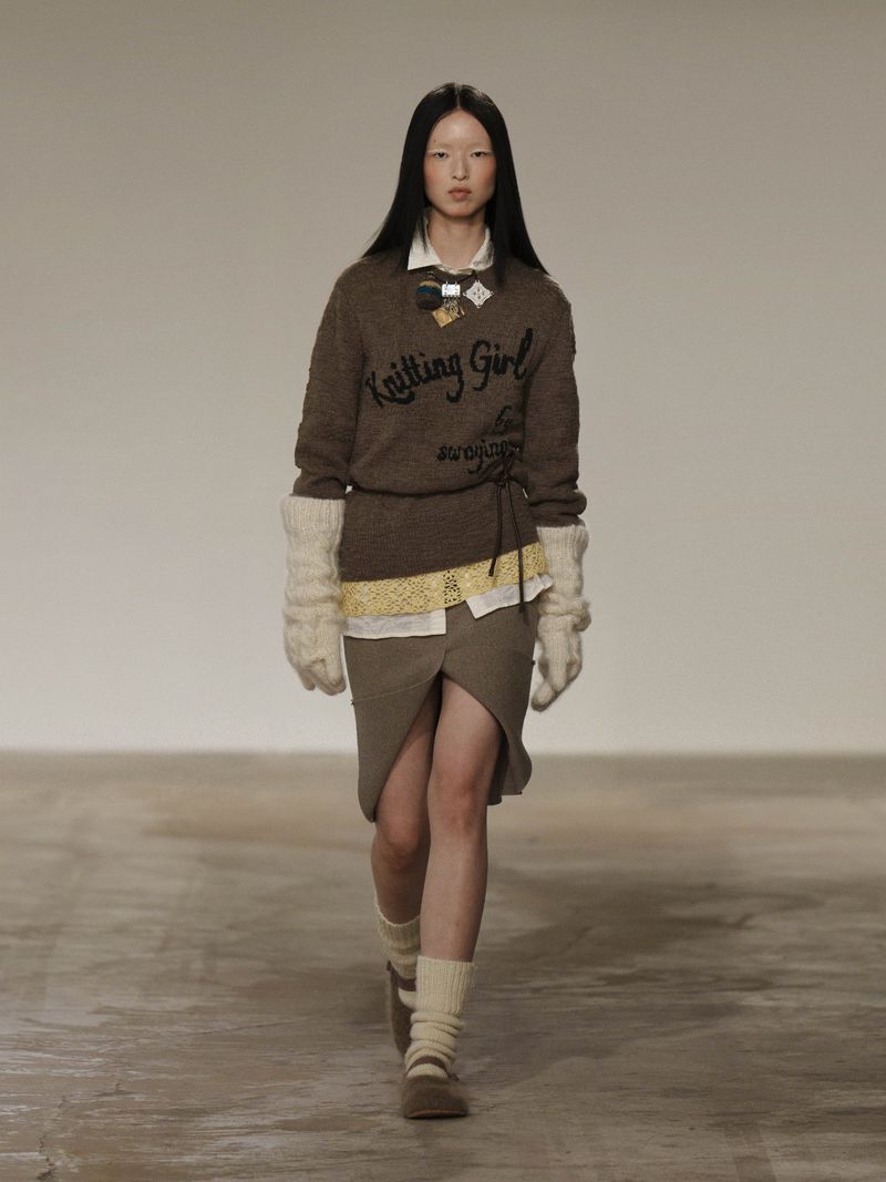 Swaying/Knit F/W 25 Show Shanghai (Various Shows)