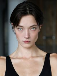 Yumi Lambert - Model - Featured