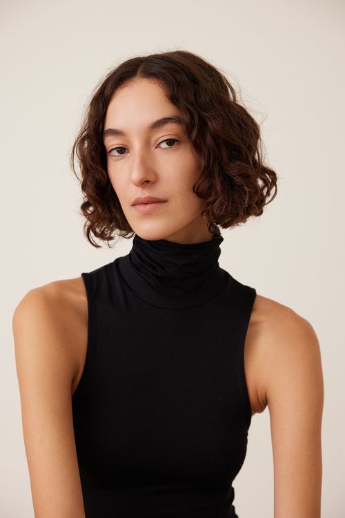 Camila Amarante - Model - detail by client