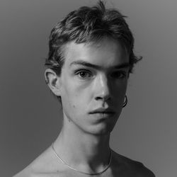 Samuel Luis Mueller - Model Profile - Photos & latest news