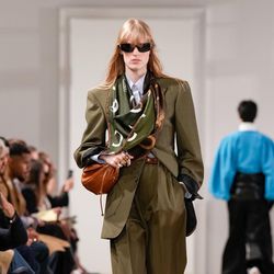 Jacqui Hooper - Model Profile - Photos & latest news