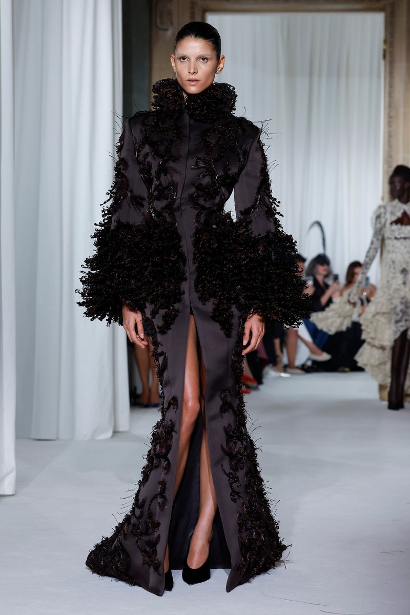 Ashi Studio Haute Couture Fall 2025 Show (Ashi Studio)
