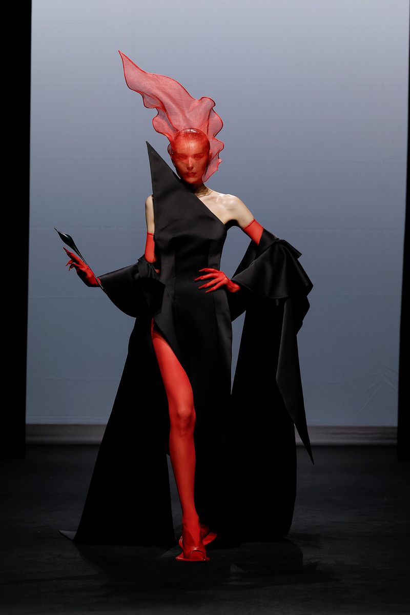 Robert Wun Haute Couture Fall 2025 Show (Robert Wun)