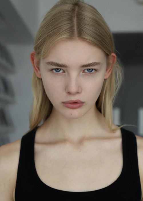 Gabrielle Tappel - Model - detail by client