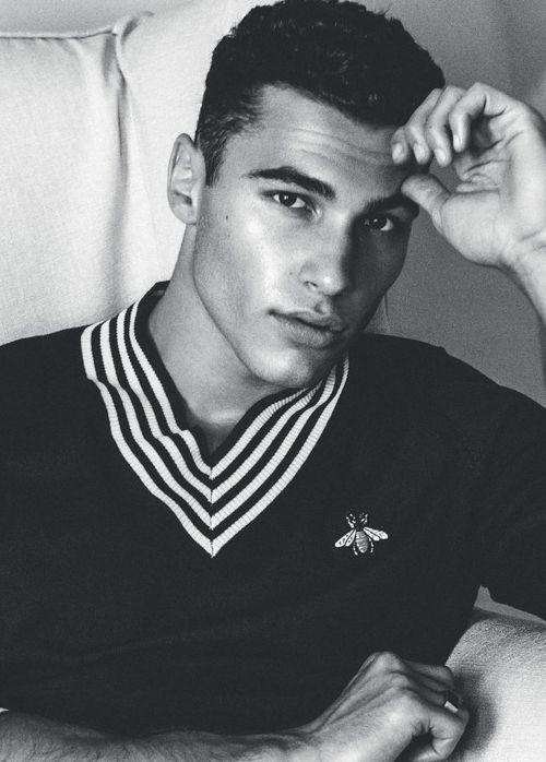 Dean Perona - Model - detail by client