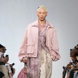 Yuan Peng - Model Profile - Photos & latest news