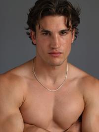 Max Knott - Model Profile - Photos & latest news