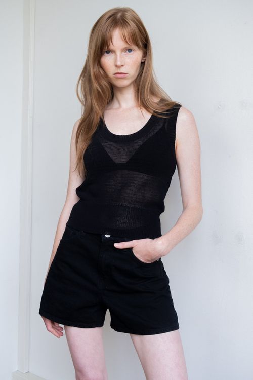 Laura Beuger - Model Profile - Photos & latest news