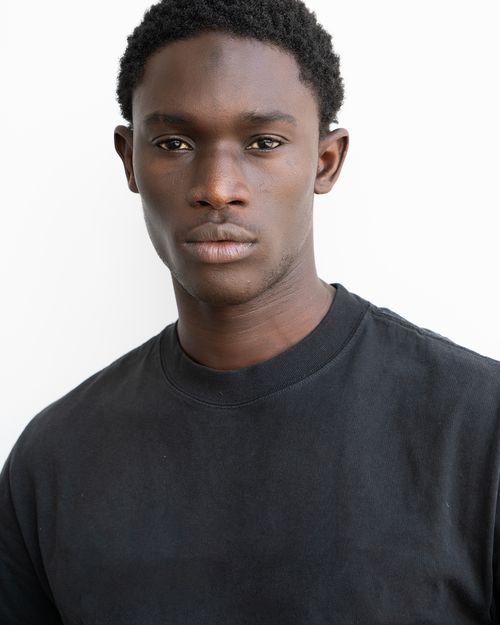 Paco Diouf - Model - detail by people
