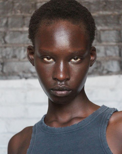 Balat Pal - Model Profile - Photos & latest news