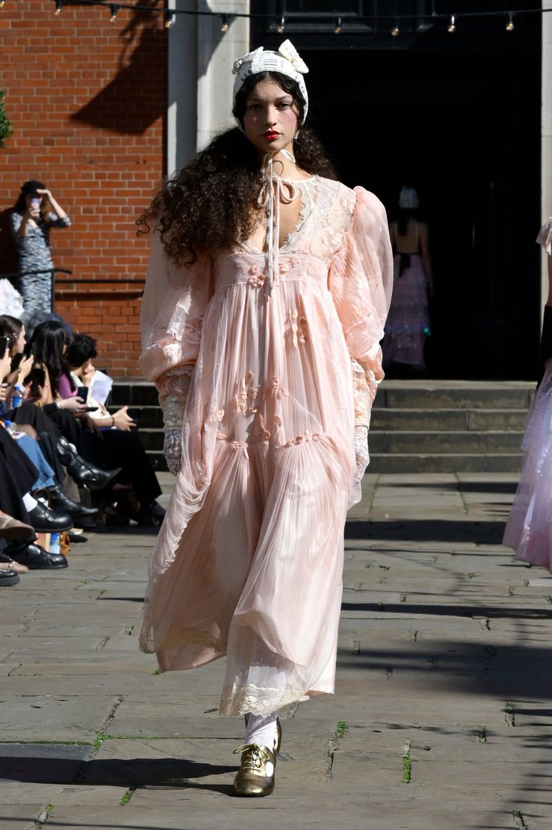 Bora Aksu S/S 26 Show (Bora Aksu)