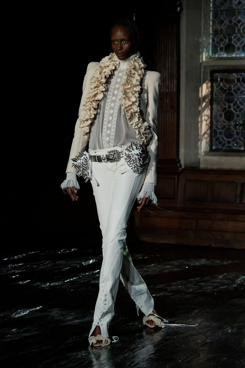 Dilara Findikoglu S/S 26 Show (Dilara Findikoglu)