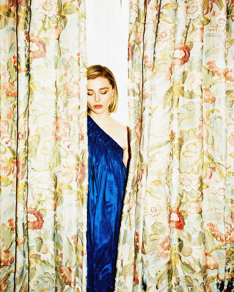 Chloë Grace Moretz Louis Vuitton Special (ICON Magazin Germany)
