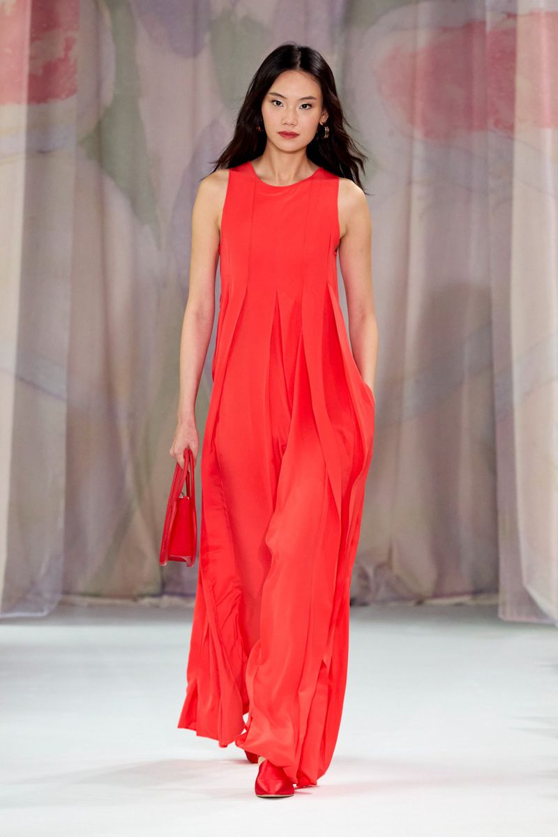 Laura Biagiotti S/S 26 Show (Laura Biagiotti)